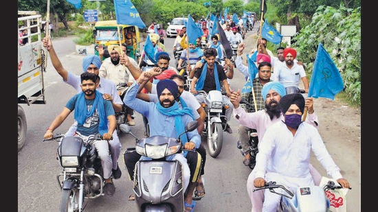 Protesting contractual staff to shut down Ludhiana bus stand on Sept 9 ...