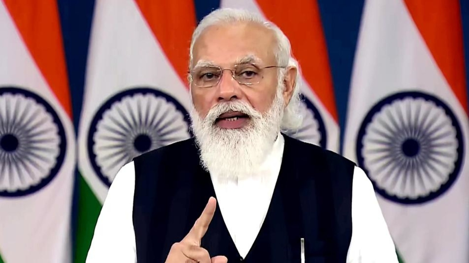 PM Modi to hold review meeting with ministry secretaries today | Latest ...