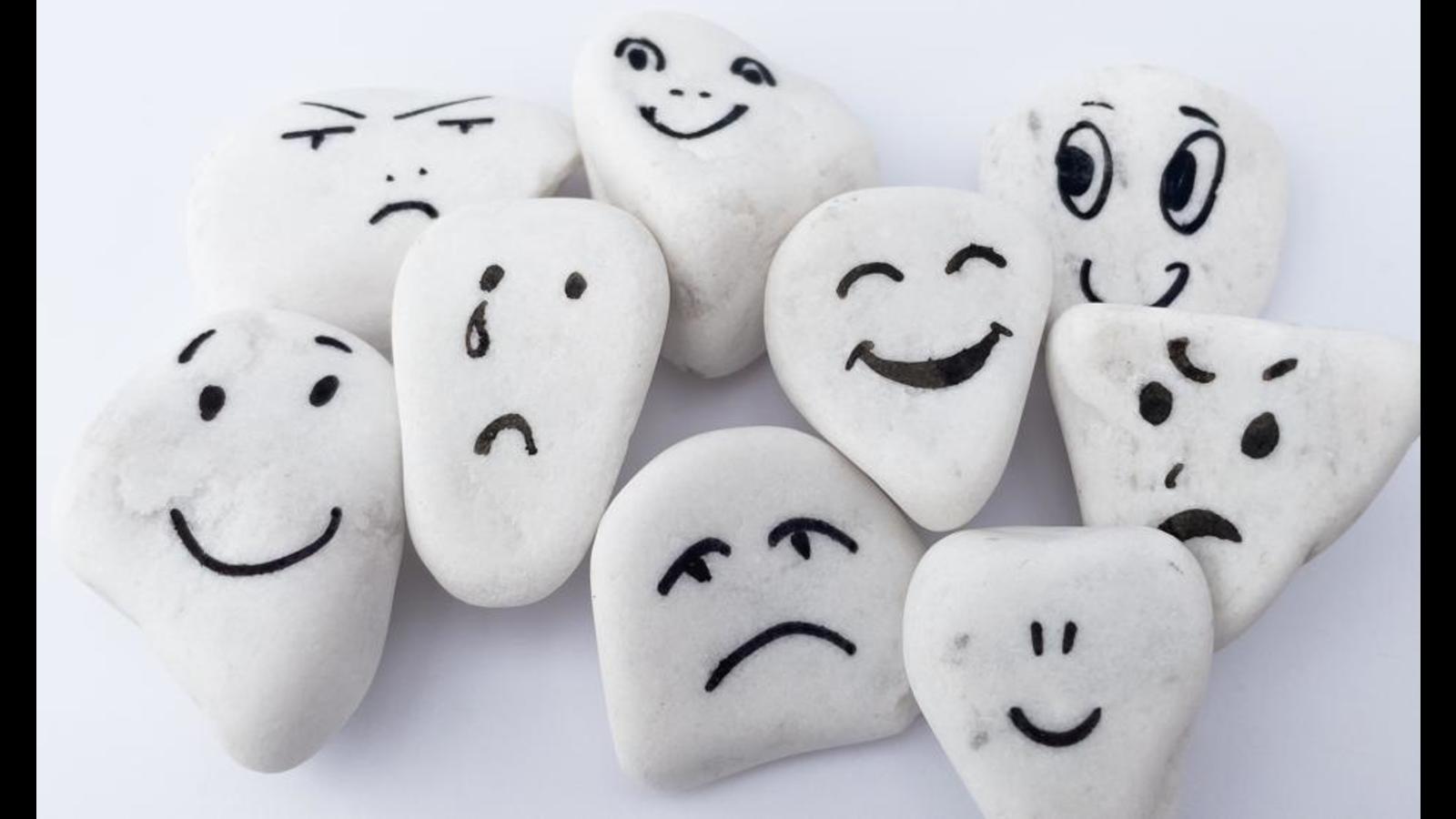 Check in with yourself: Monitoring your emotions is good for love ...