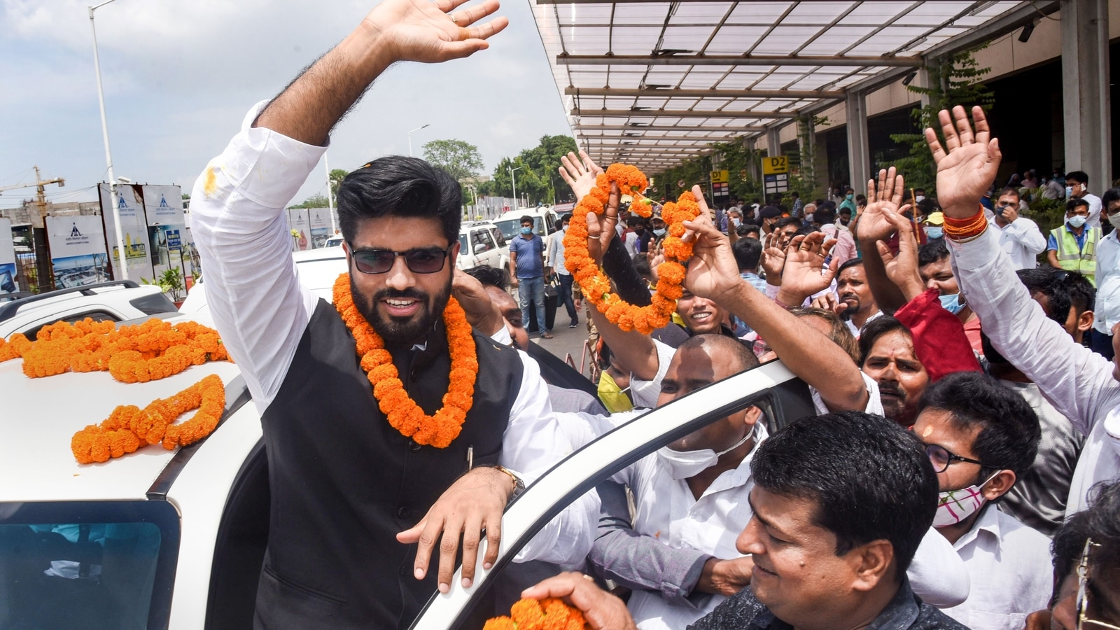 Delhi court grants anticipatory bail to LJP MP Prince Raj in rape case ...