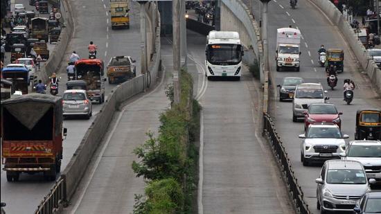 PMC mulling triple-decker flyover at Sinhagad road - Hindustan Times