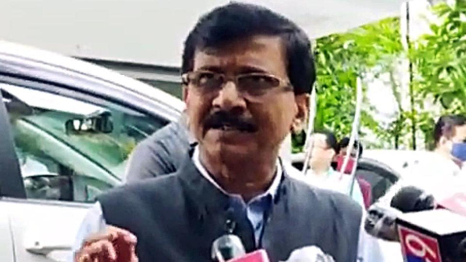 Sena sets focus on Pune ahead of civic polls - Hindustan Times