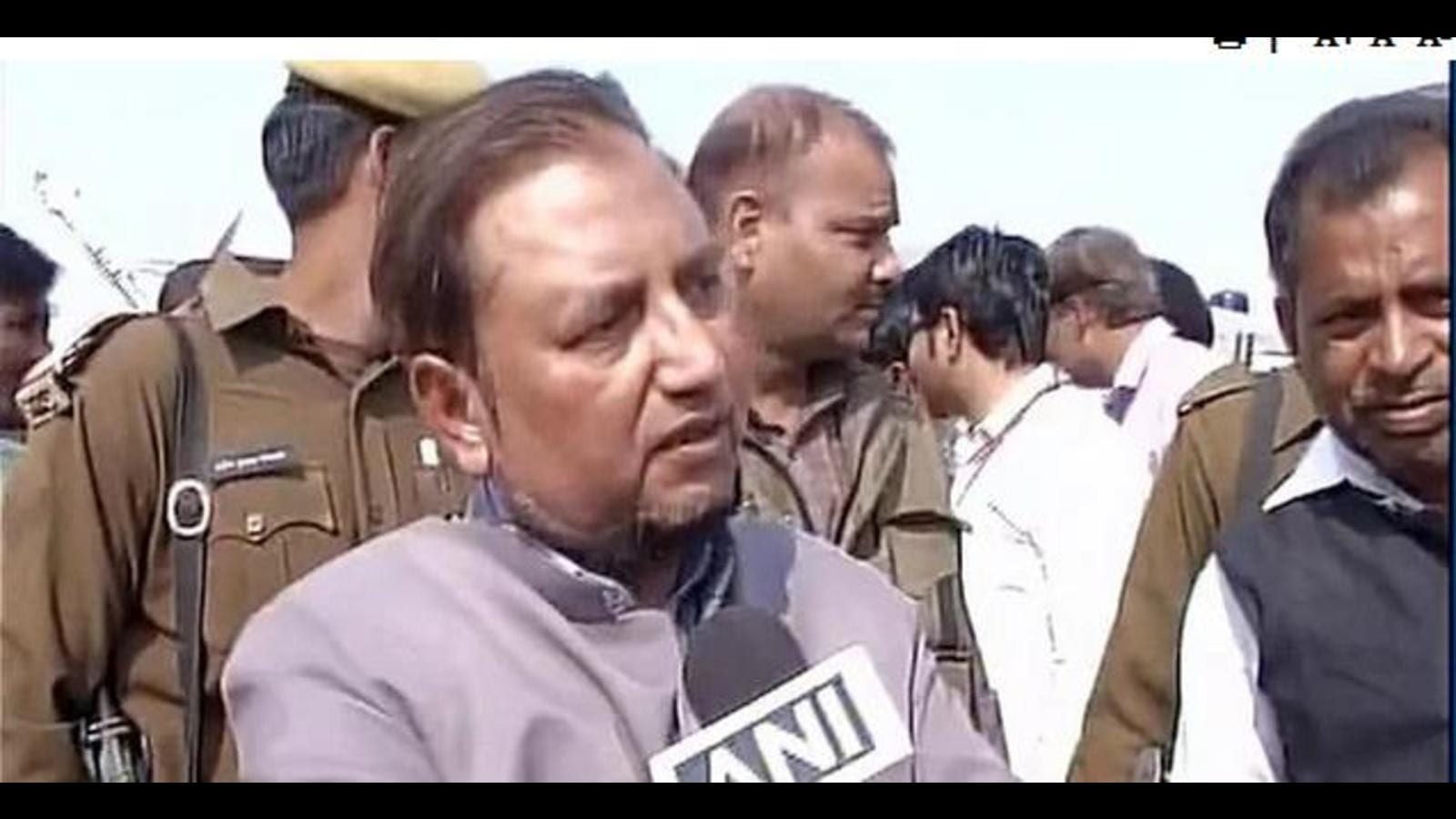UP orders probe into videos purportedly showing IAS officer preaching ...