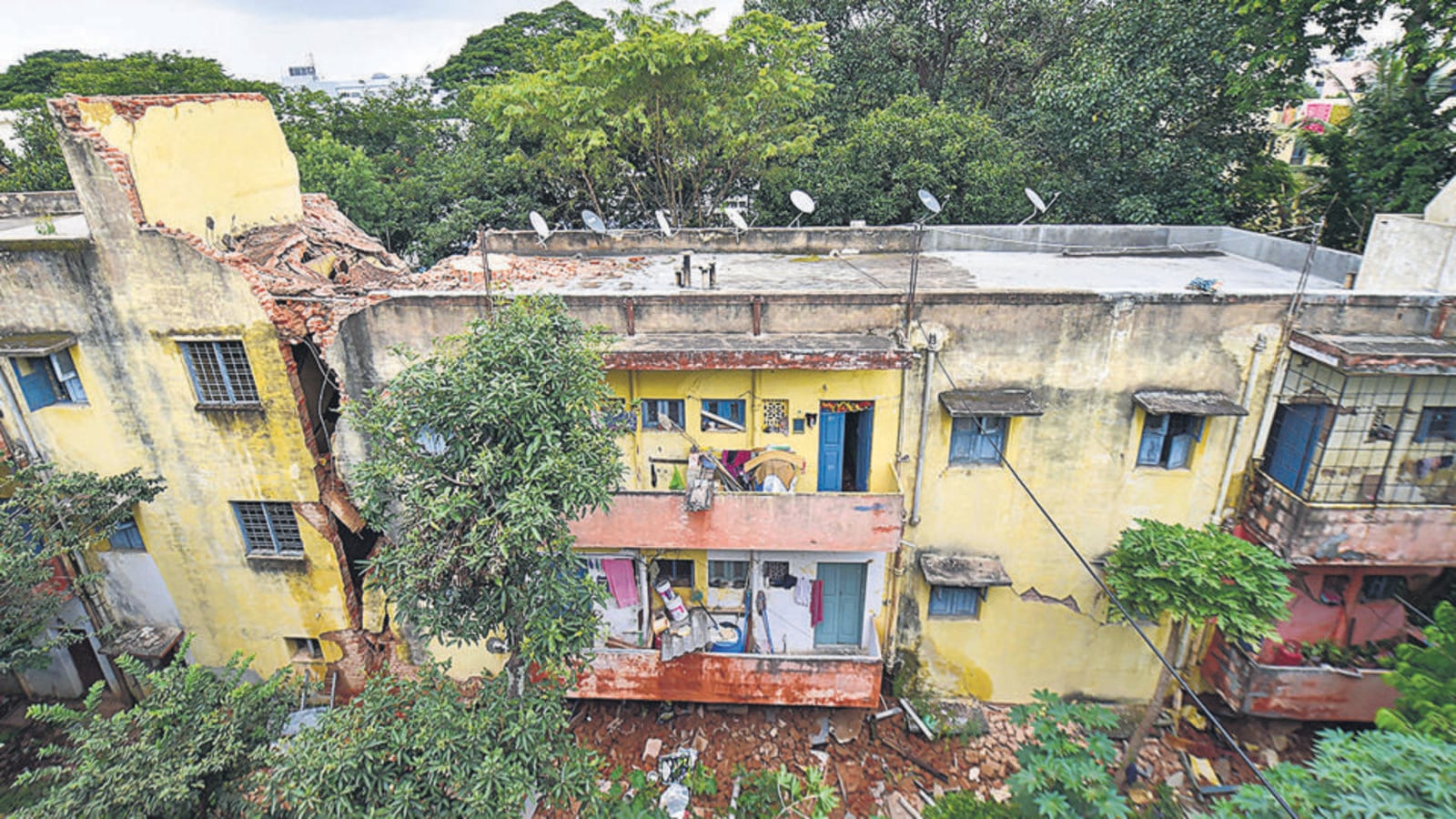 Second building collapses in Bengaluru in two days | Latest News India ...
