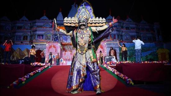 Delhi: Preparations begin as Ramlila groups greet green light for ...