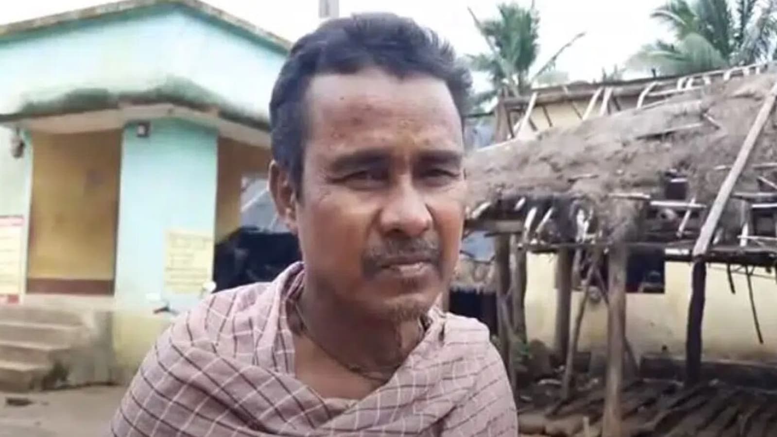 Meet the ‘Mountain Man of Odisha’ who carved 3 km road right through ...