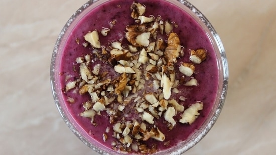 Wonderful walnuts! 5 ways to include them in your diet, plus a ...