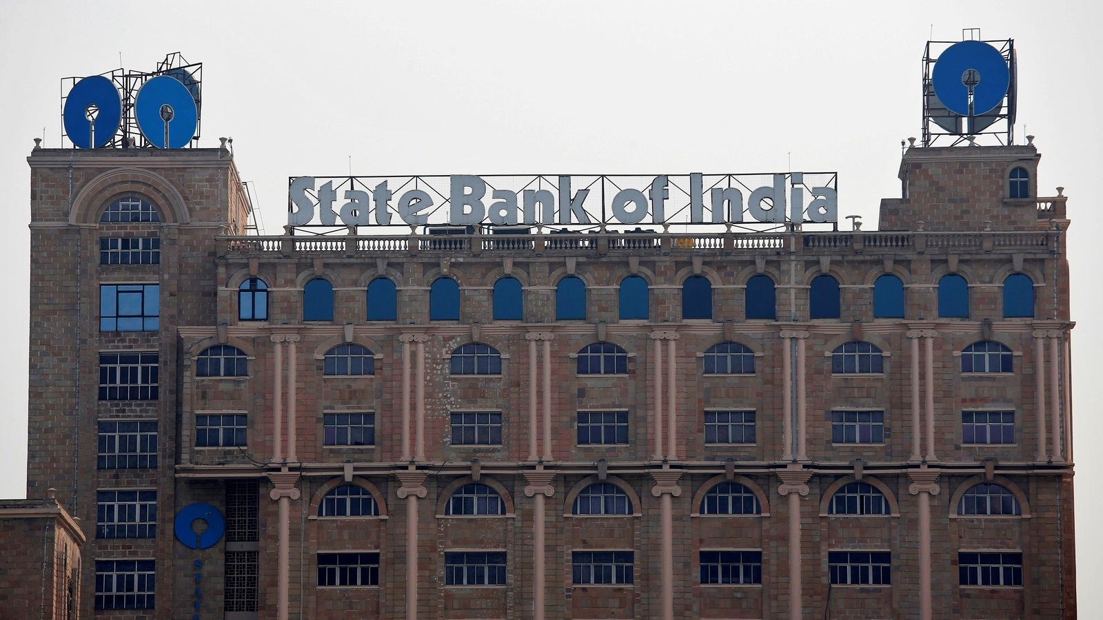SBI Internet Banking YONO Services To Be Down On Sat Sun Details