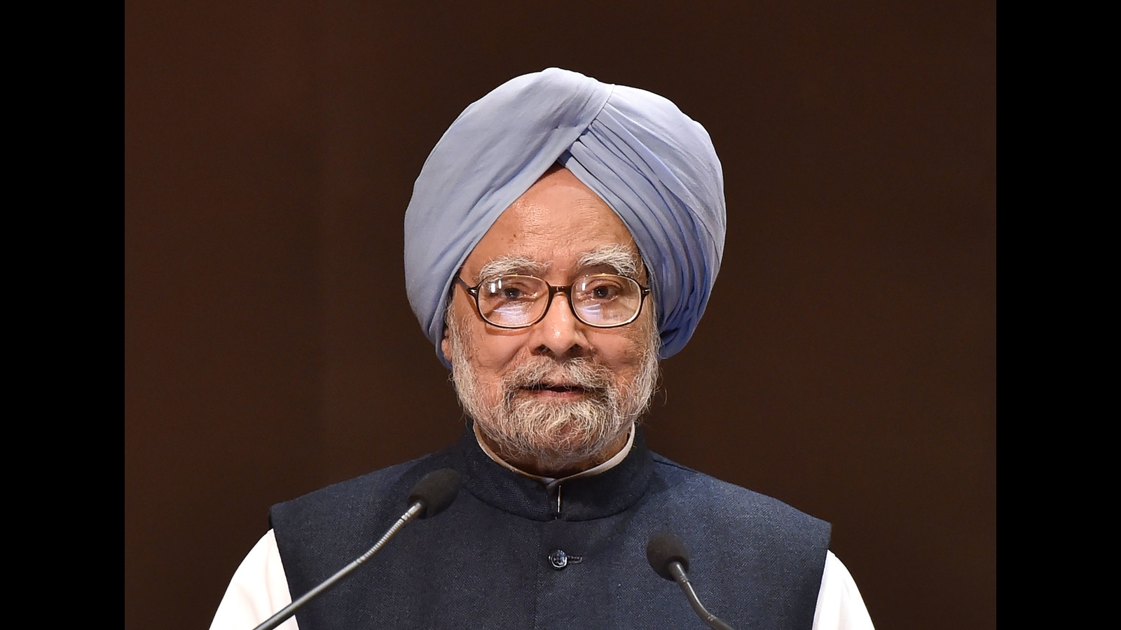 Wishes Pour In For Manmohan Singhs Speedy Recovery Latest News India