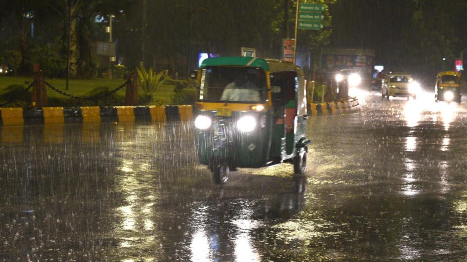 Light rain recorded, air quality may improve | Hindustan Times