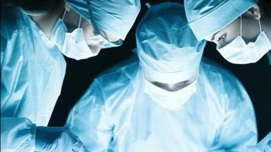 Sassoon hospital doctors in Pune extract huge tumour from 3-day old ...