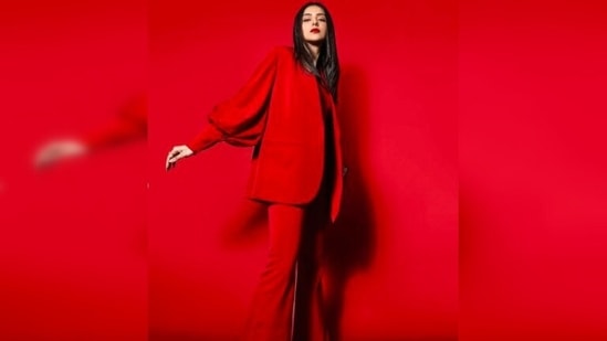 Rakul Preet is 'redilicious' in her bright red pantsuit | Hindustan Times