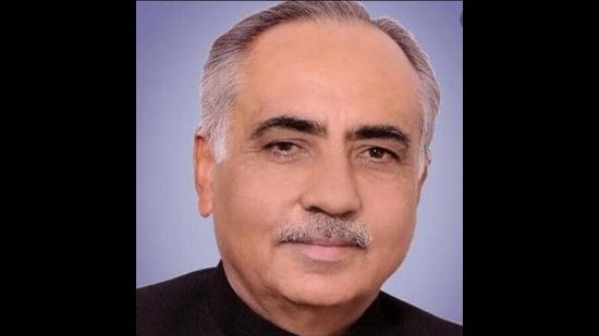 Jolt to Punjab Congress: Gurdaspur leader Raman Bahl to join AAP ...