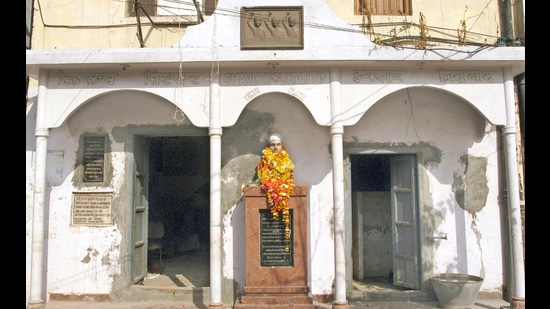 Sukhdev’s kin demand approach road to martyr’s ancestral house ...