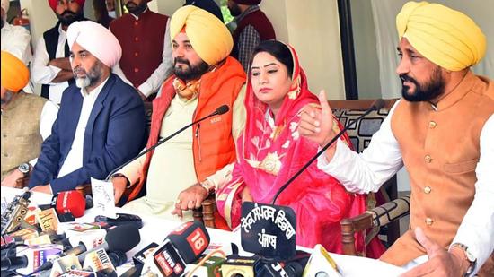 Day after quitting AAP, Bathinda Rural MLA Ruby joins Congress ...