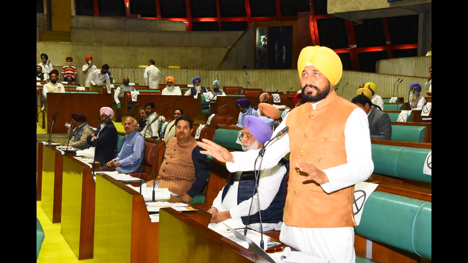 Special assembly session: Punjab government tables ‘white paper’ on ...