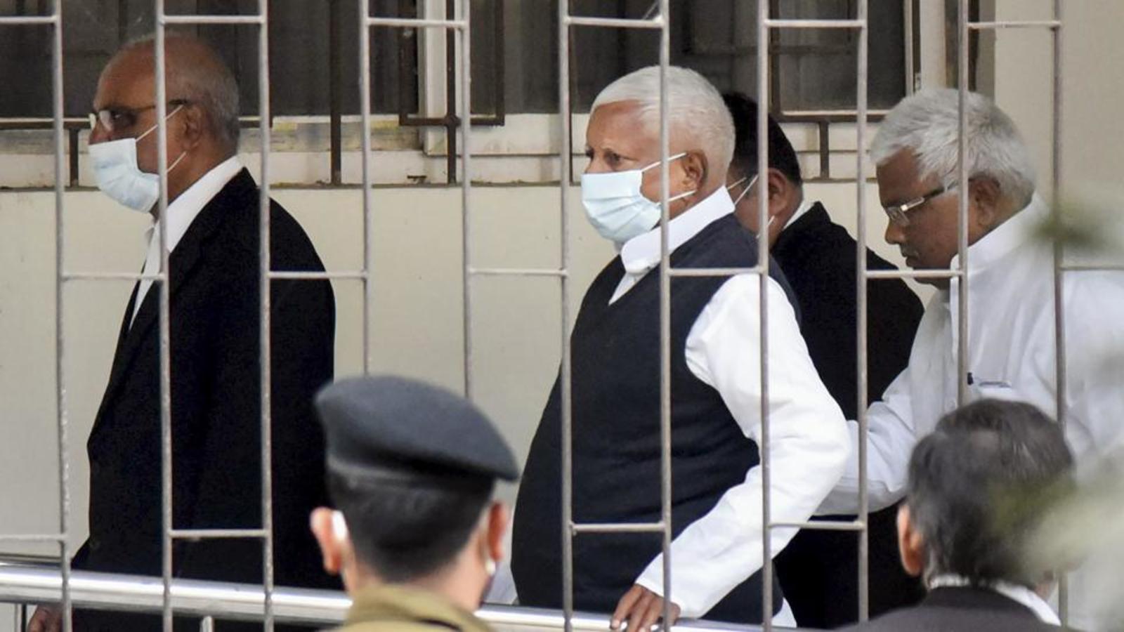 Fodder scam case: Lalu appears before CBI court, exempted from further ...