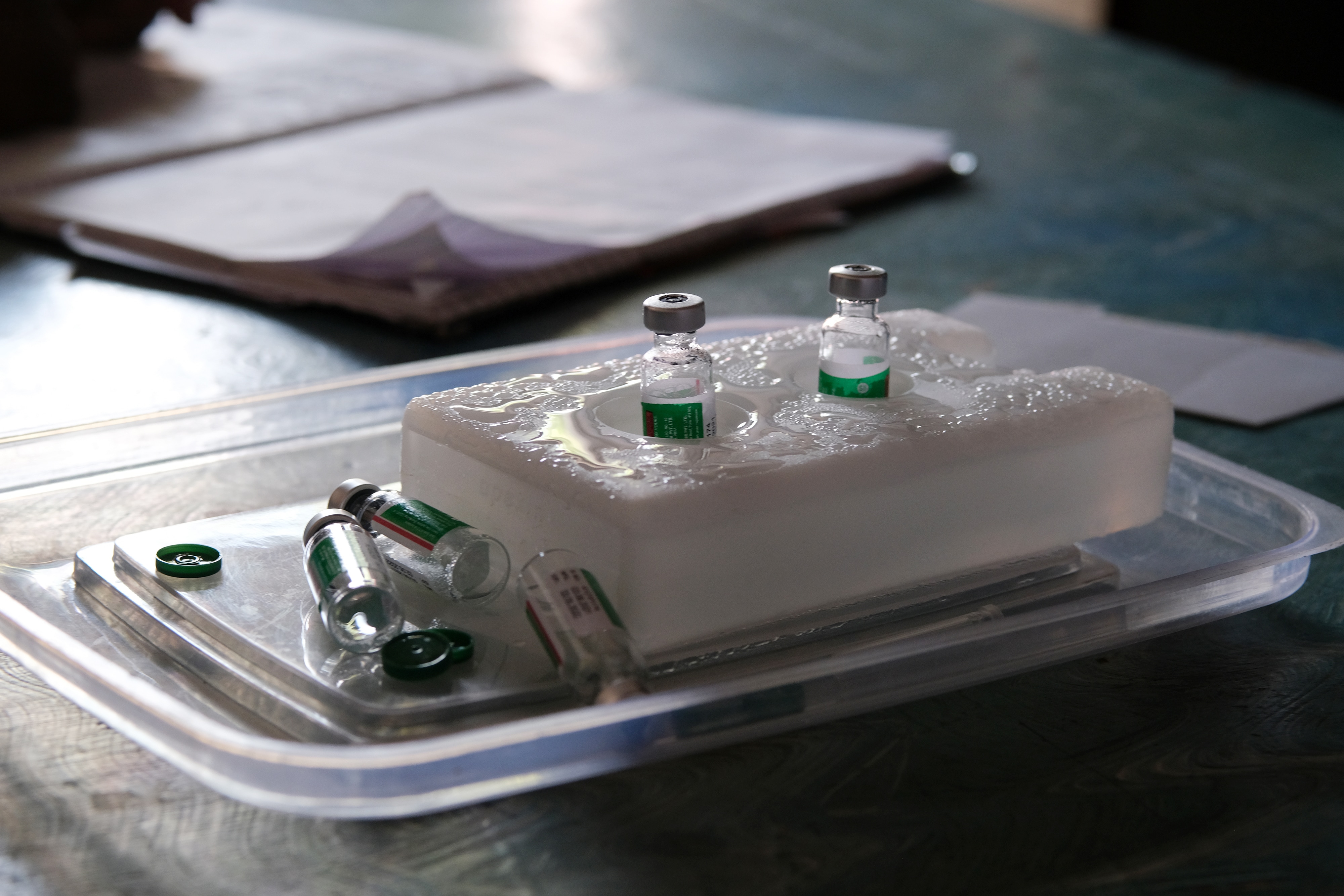 Serum Institute seeks DCGI nod for Covishield booster shot amid Omicron scare - Hindustan Times