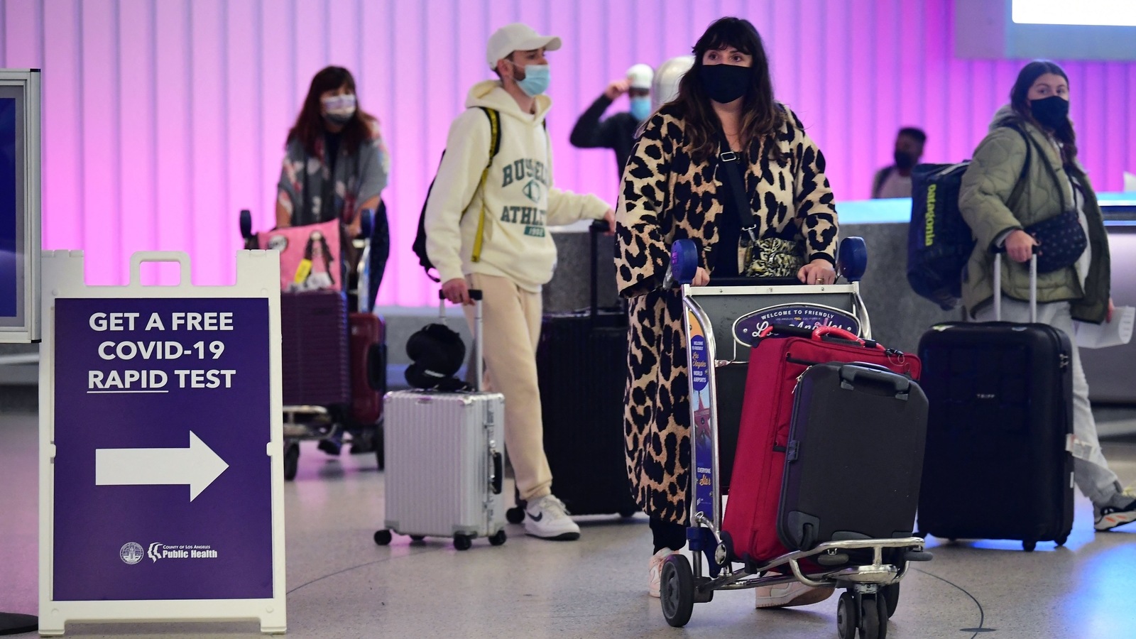 India detects third Omicron case. What we know so far | India News