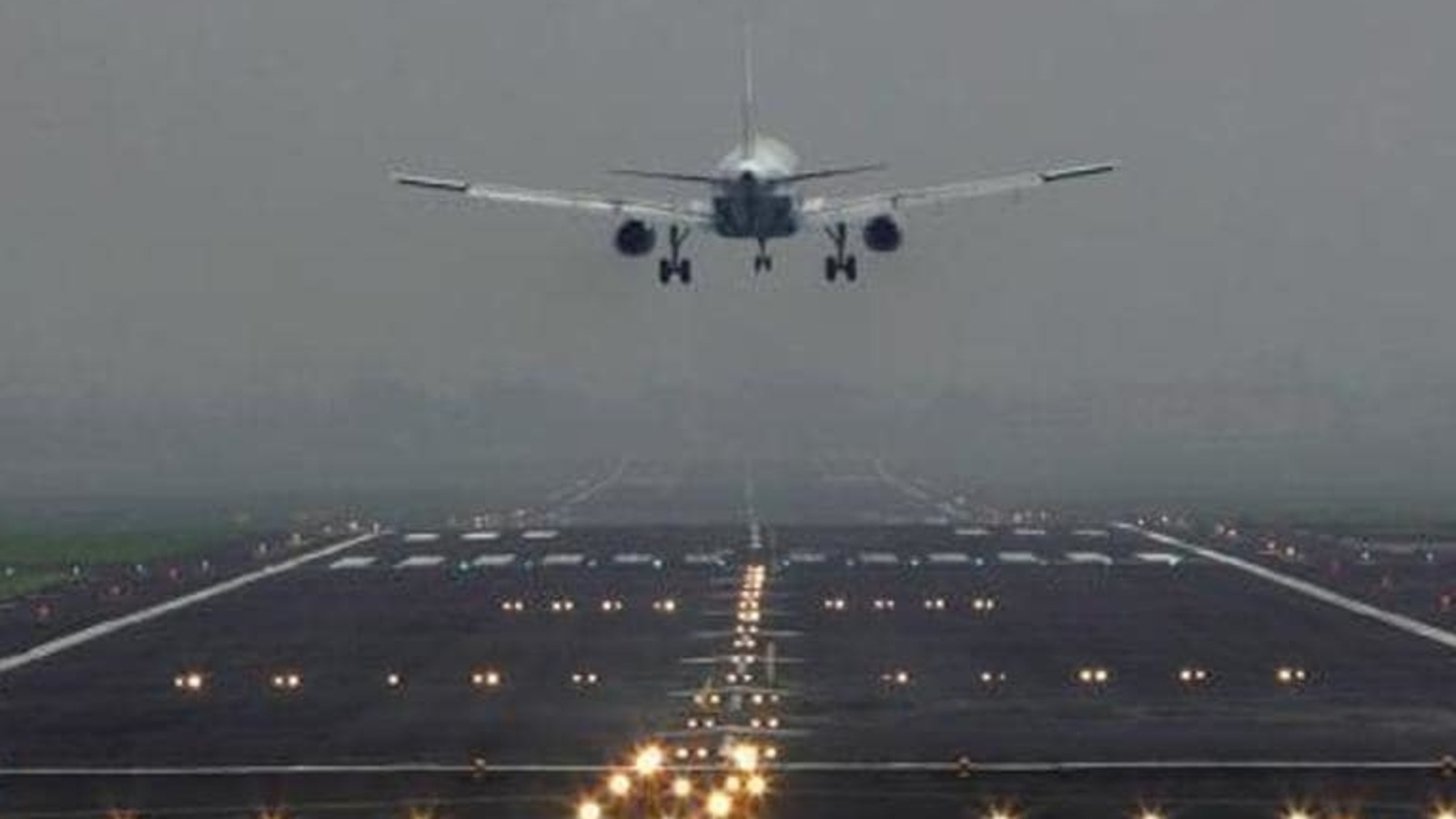 13 flyers under scanner amid new variant concerns | Latest News Delhi