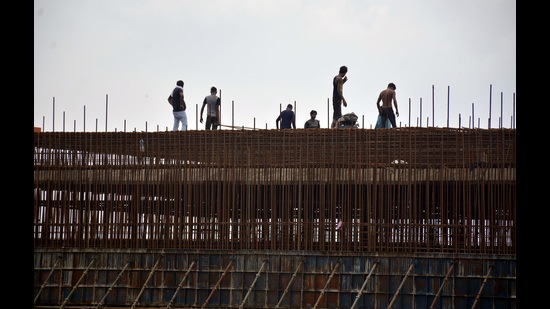 DDA invites bids for construction of 10,500 EWS flats for slum ...