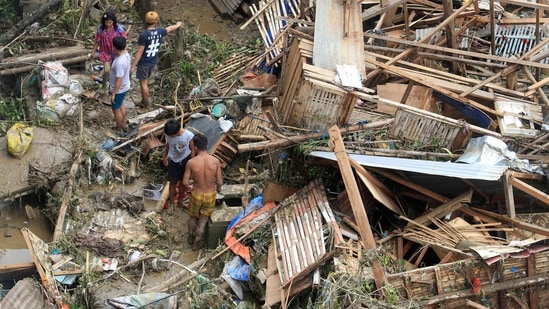 Death toll due to Typhoon Rai rises above 100 in Philippines | World News - Hindustan Times