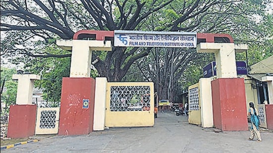 Panel formed to decide on FTII admission policy for colour blind ...