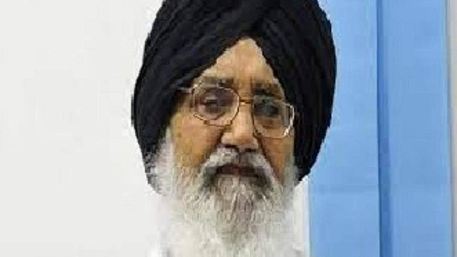 Badal skips hearing in SAD constitution forgery case | Hindustan Times