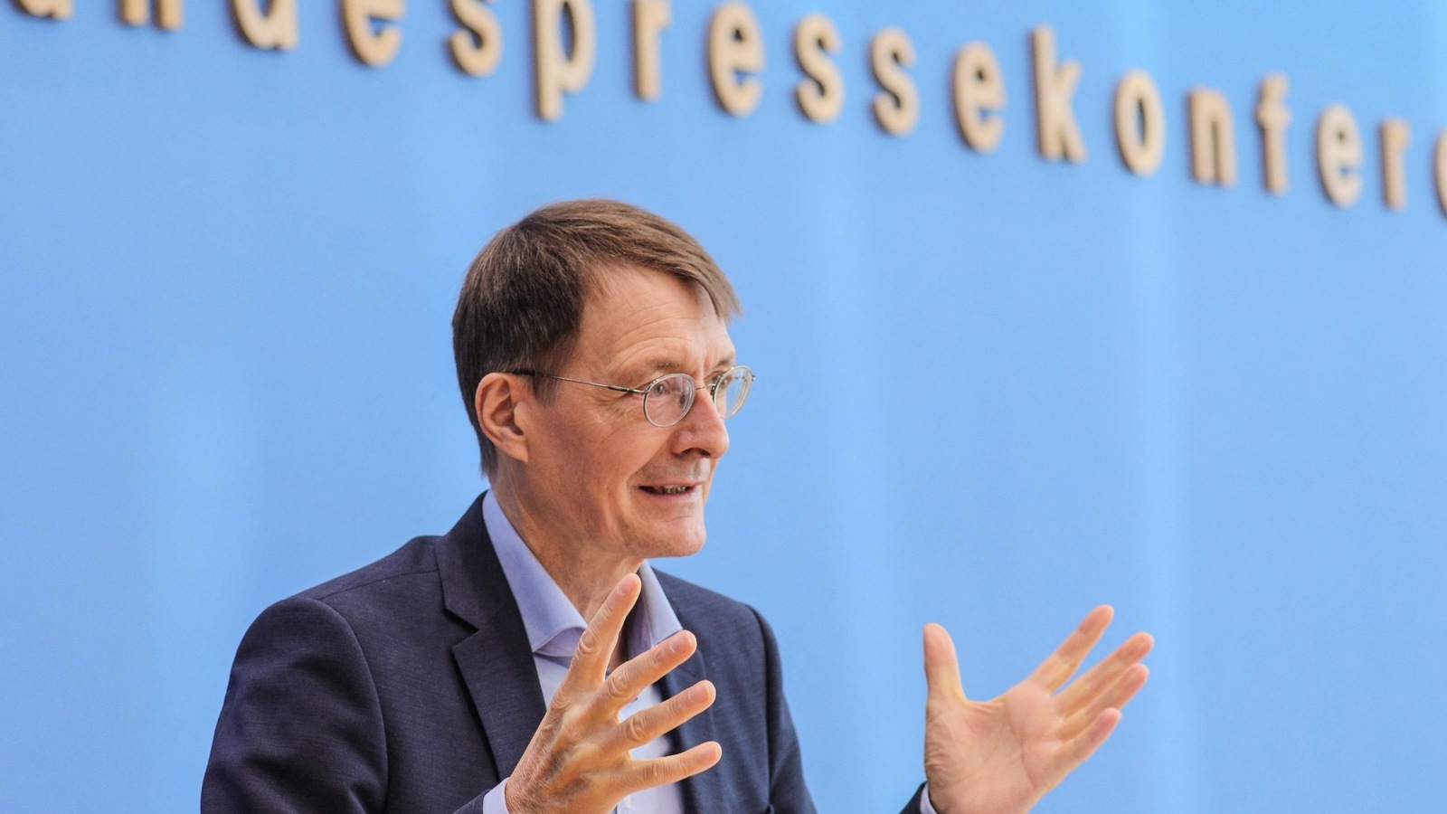German health minister expects surge in Covid-19 cases around New Year ...