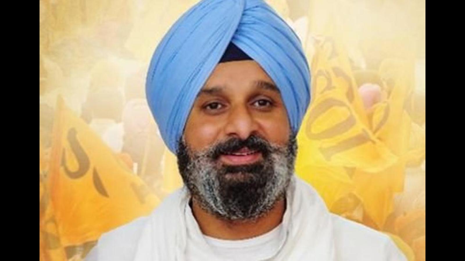 Drugs case: Majithia moves HC seeking anticipatory bail - Hindustan Times