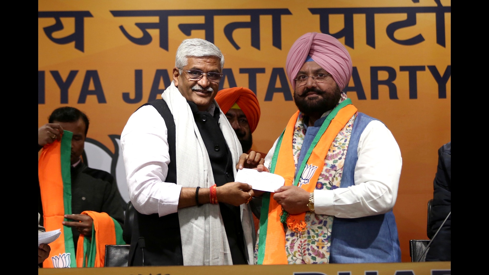 Two more Congress MLAs from Punjab join BJP ahead of assembly polls ...