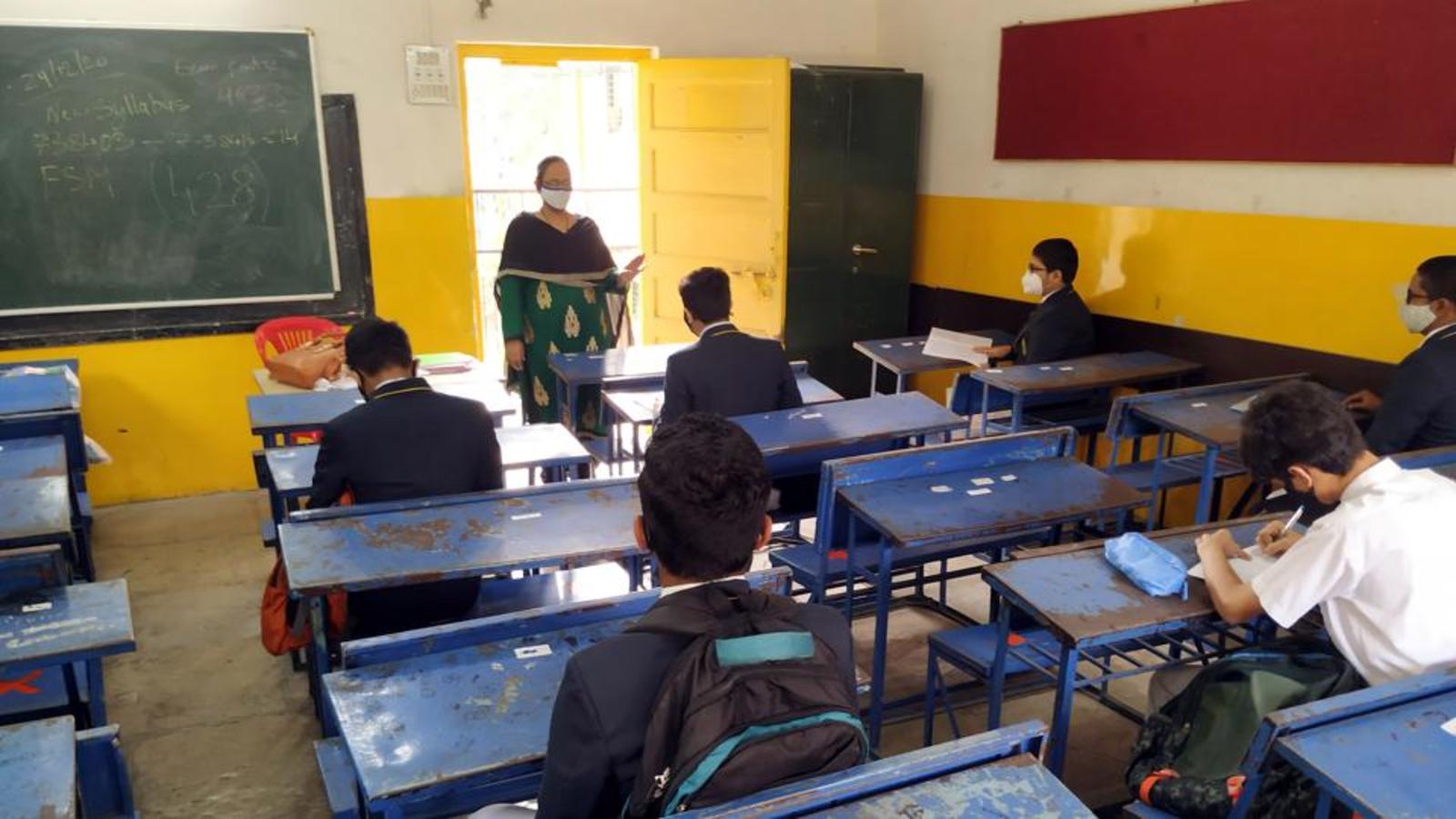 Schools, parents welcome move to shut physical classes | Mumbai news
