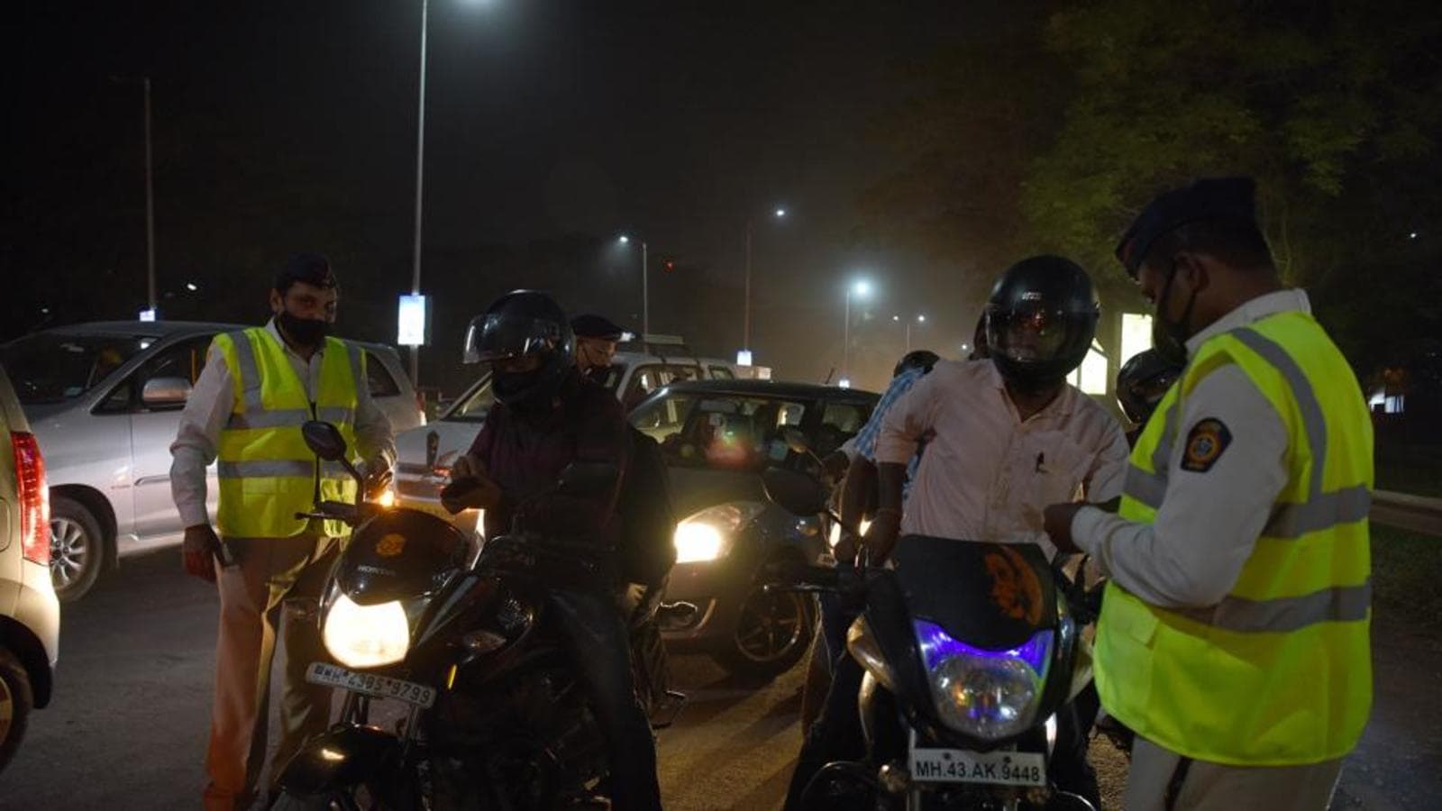 Cops above 55 years to stay away from direct public contact: DGP ...