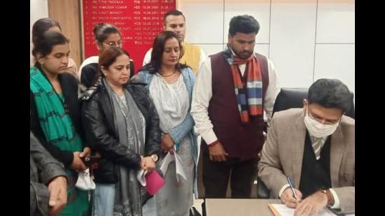 Chandigarh mayor: It’s BJP vs AAP as Congress opts out of race ...