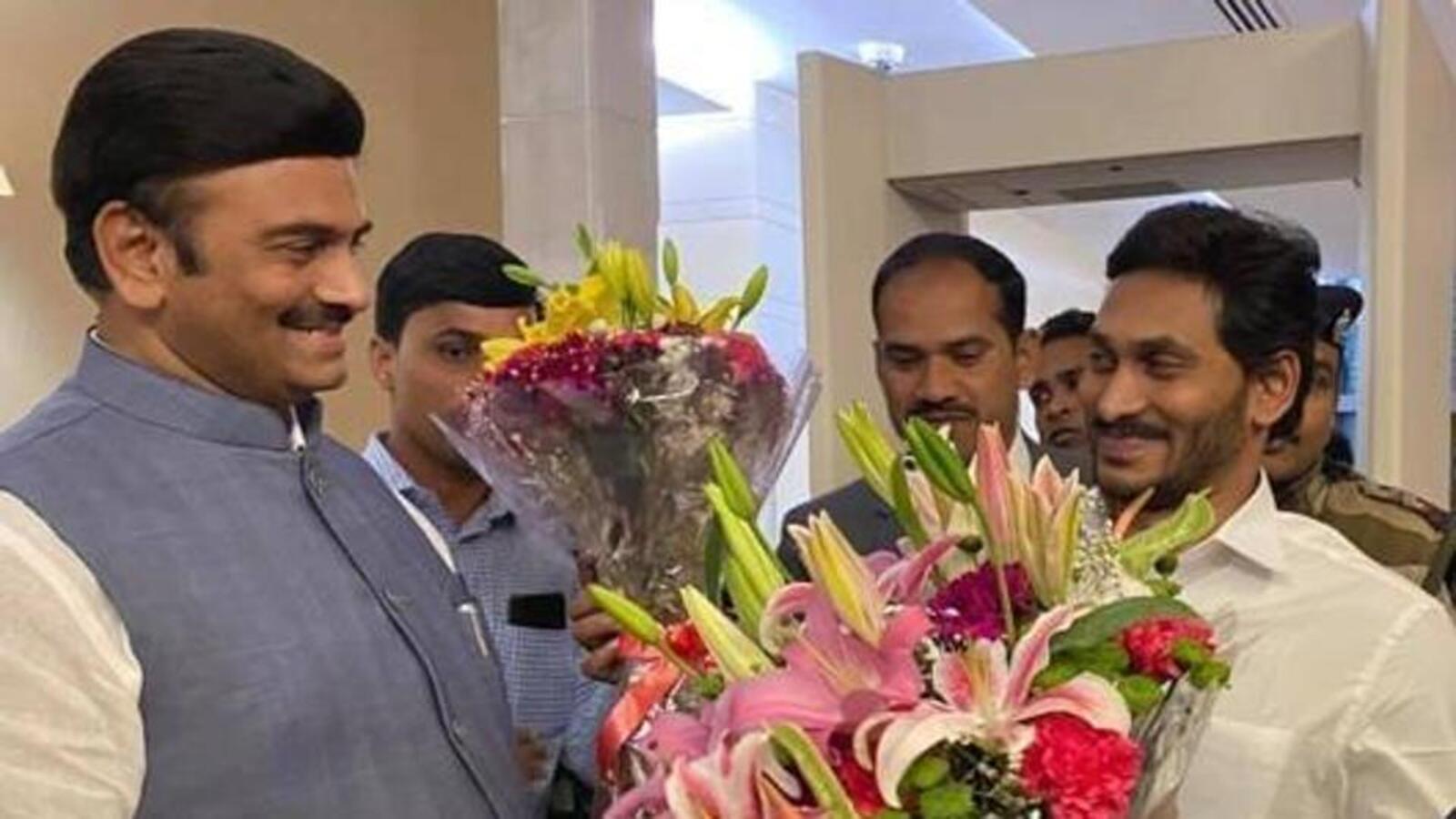 CID serves fresh notice to YSRC rebel MP Raju for questioning in ...