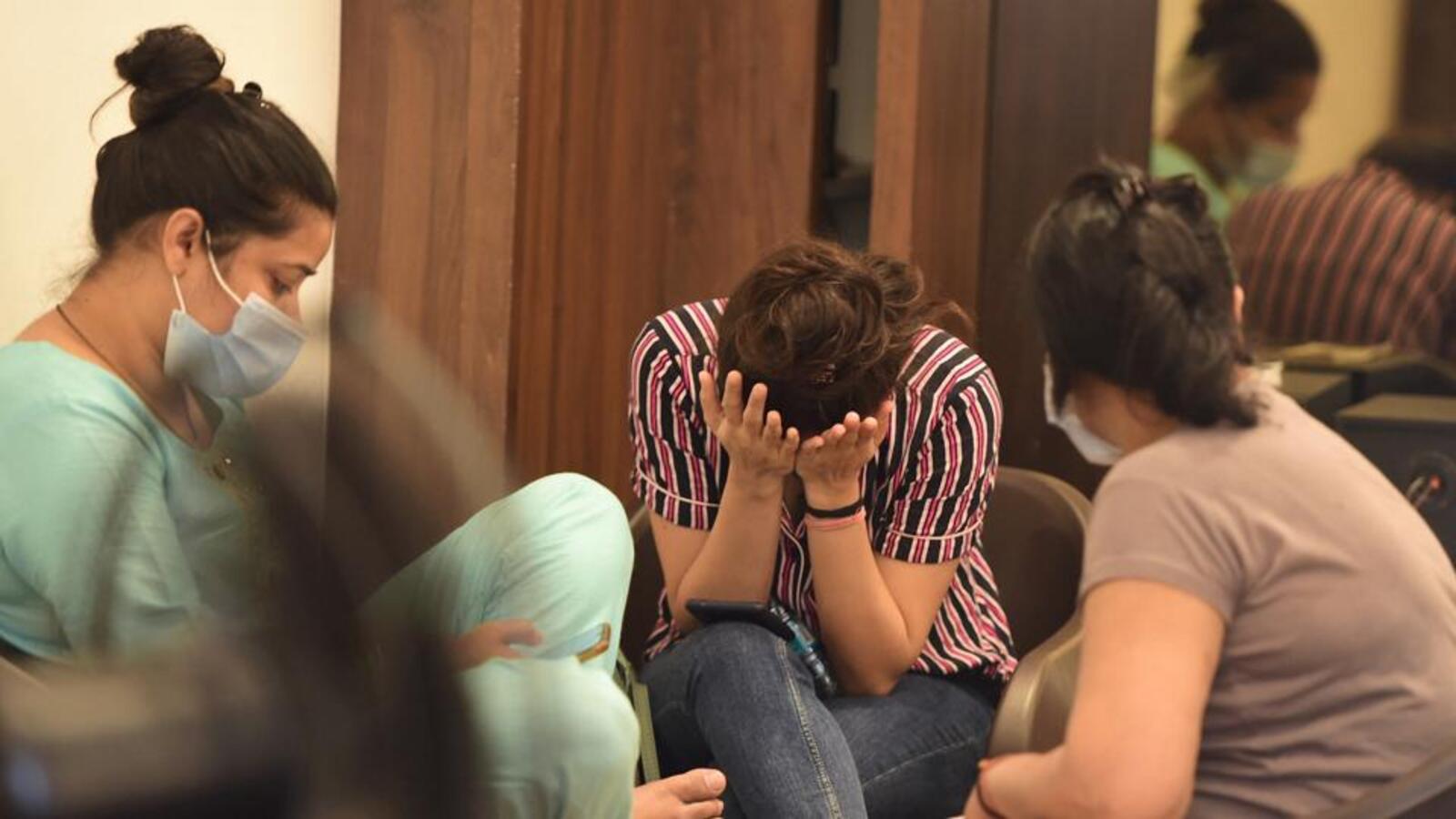 ‘We rushed out, corridors were filled with smoke’: Residents of Tardeo ...