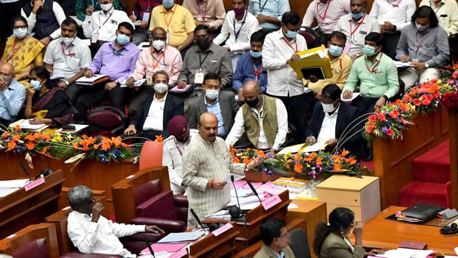 CM Bommai retains Bengaluru, announces district in-charge ministers ...