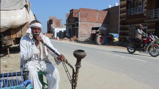 In Jewar resettlement town, new homes, life bring new challenges ...
