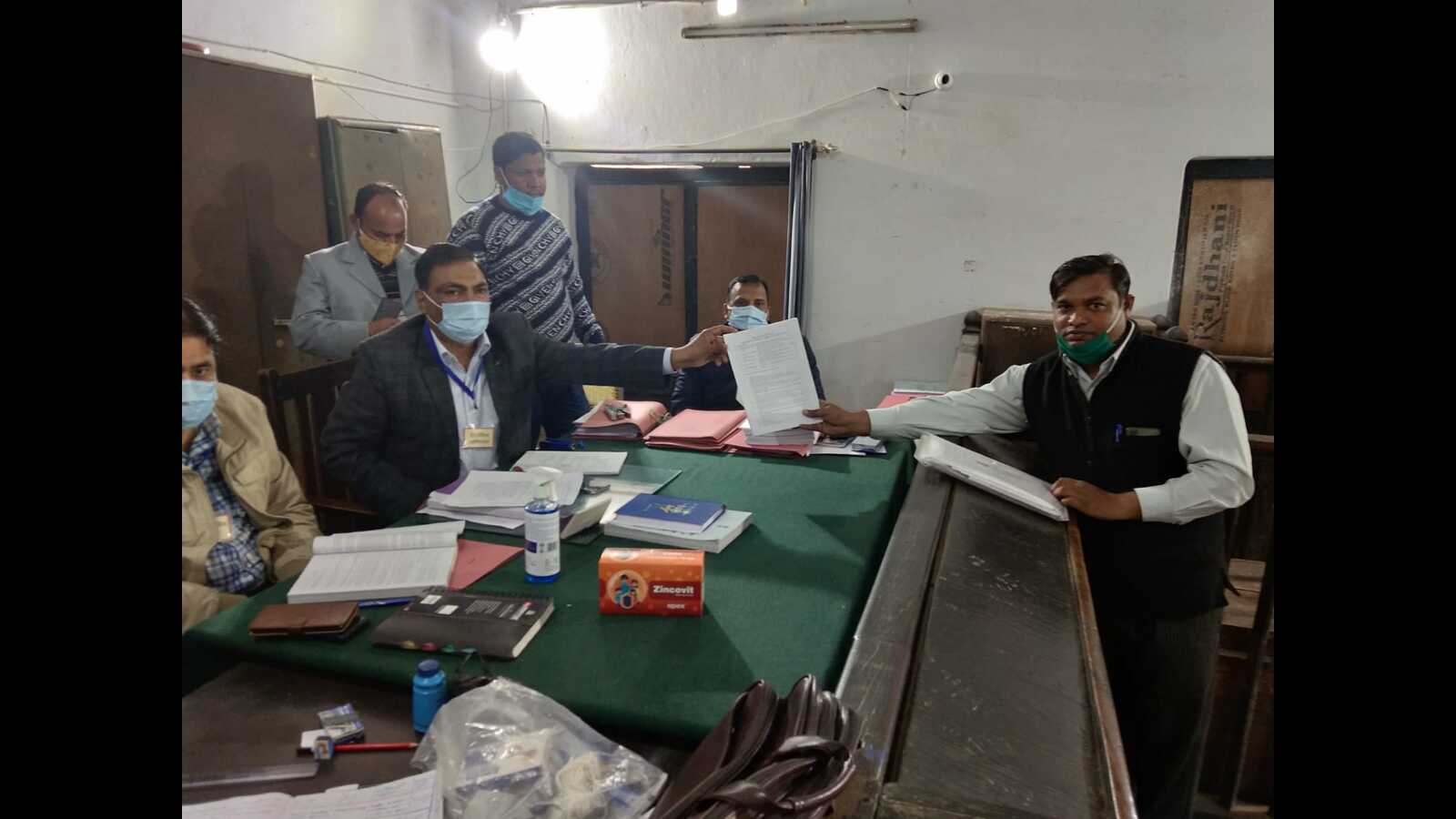 UP Polls: Nominations begin for 5th phase, 114 forms sold in Prayagraj ...