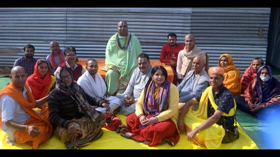 Magh Mela:Camps by the Ganga reflect mini-India | Hindustan Times