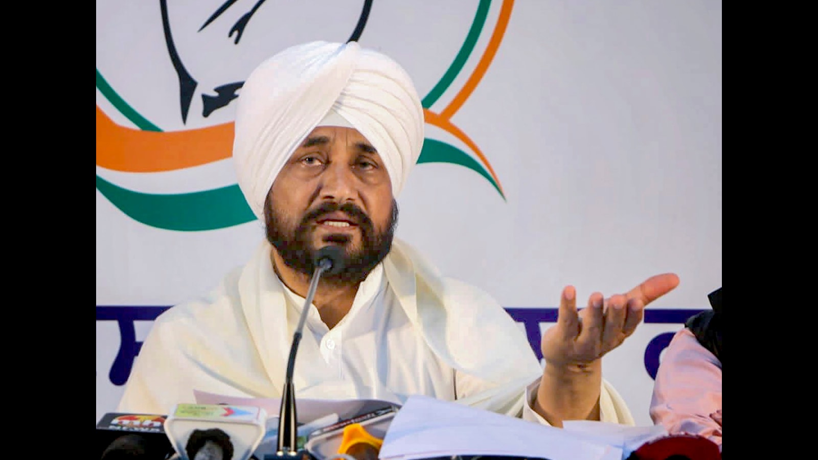 Channi slams AAP for fielding candidates facing criminal cases ...