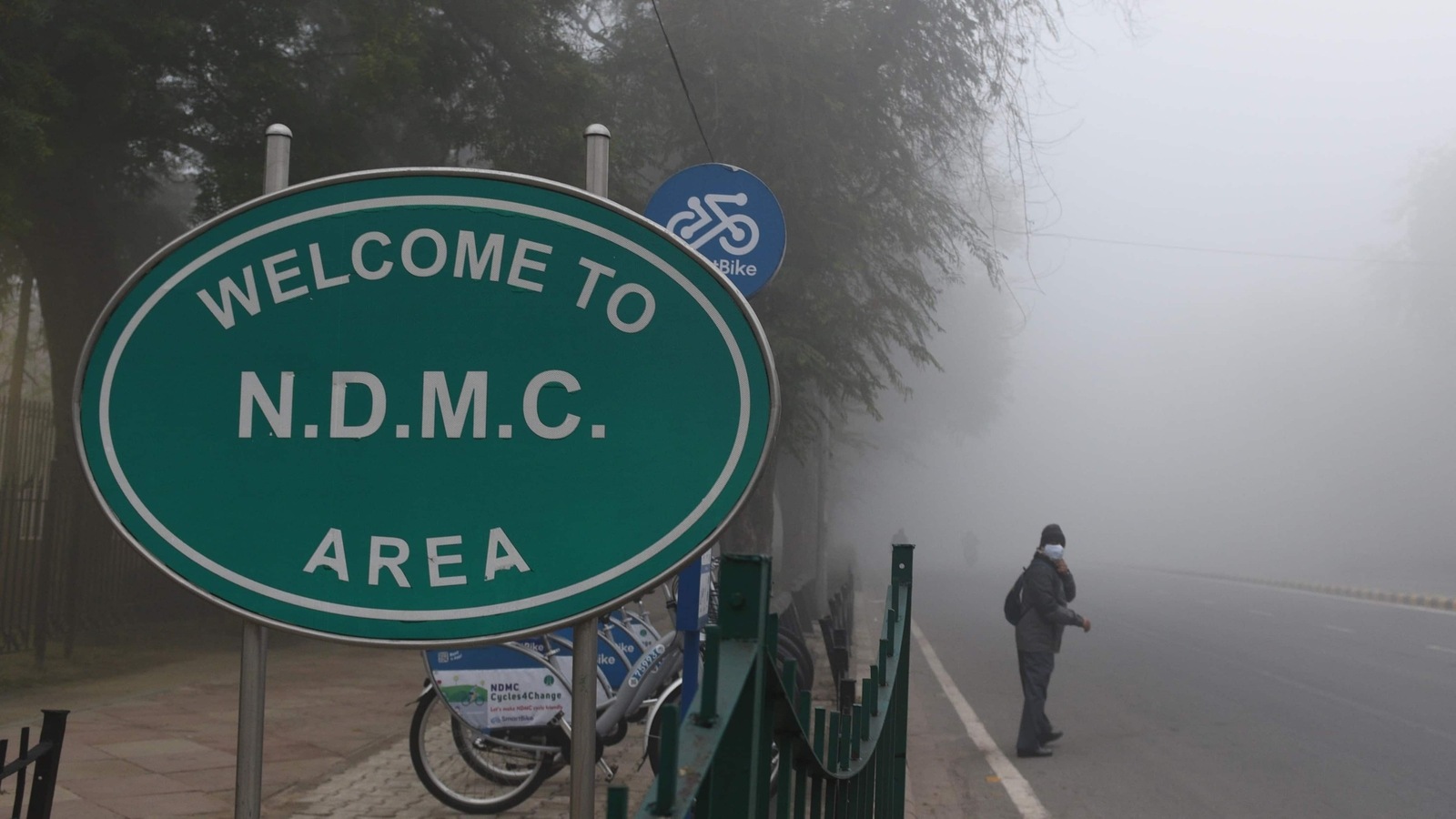 NDMC draws plan to switch to green power in three yrs | Latest News Delhi