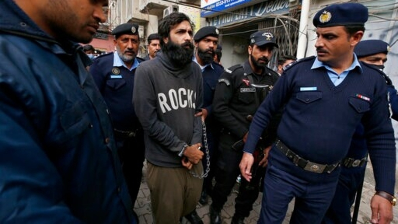 Pakistan court sentences man to death over woman's beheading | World News