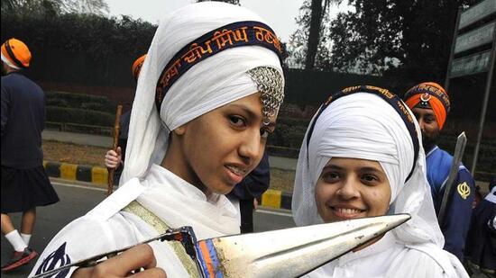 B’luru college asks Sikh student to remove turban, cites HC order ...
