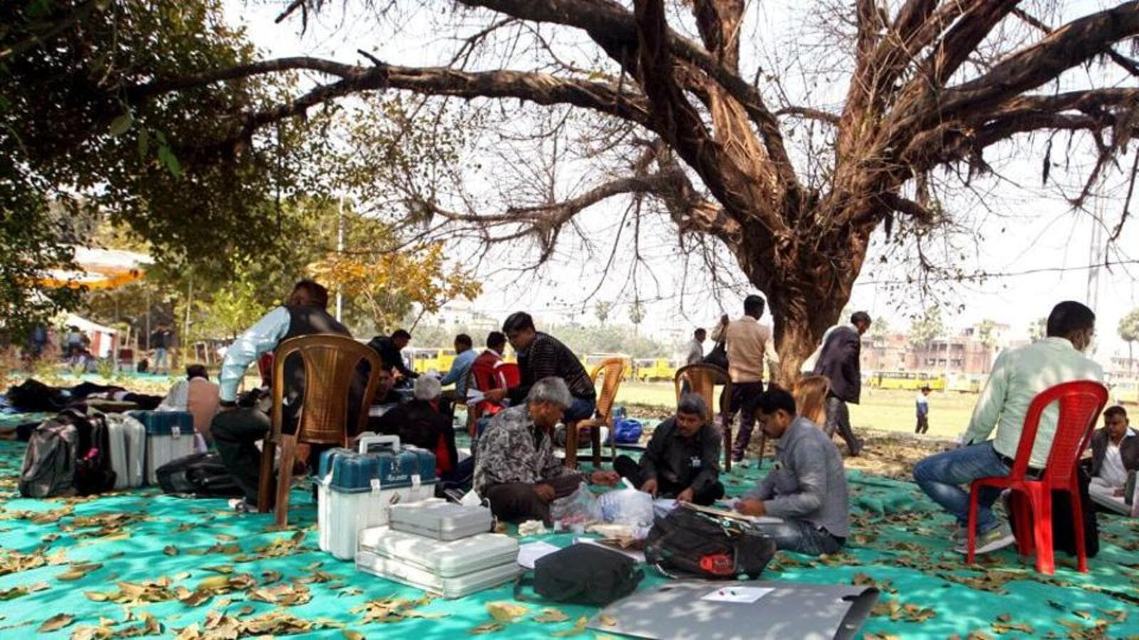 UP assembly polls: Political agendas on test in fifth phase | Hindustan ...