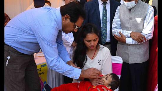 Pulse polio: 43,128 children immunised on first day in Chandigarh ...
