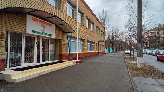 Evening brief: Indian embassy in Ukraine's latest message to stranded ...