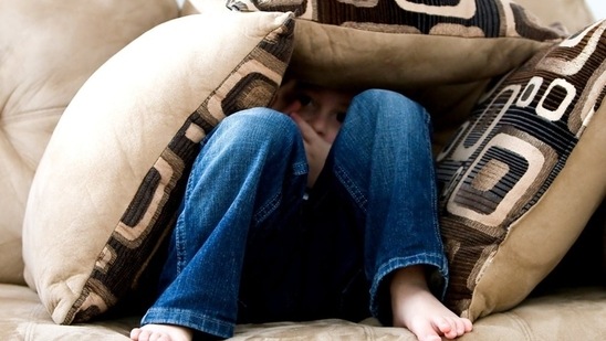 Top signs of anxiety in kids you shouldn't ignore | Hindustan Times
