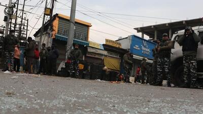 Grenade attack in Srinagar market near Amira Kadal kills 1, injures 24 ...