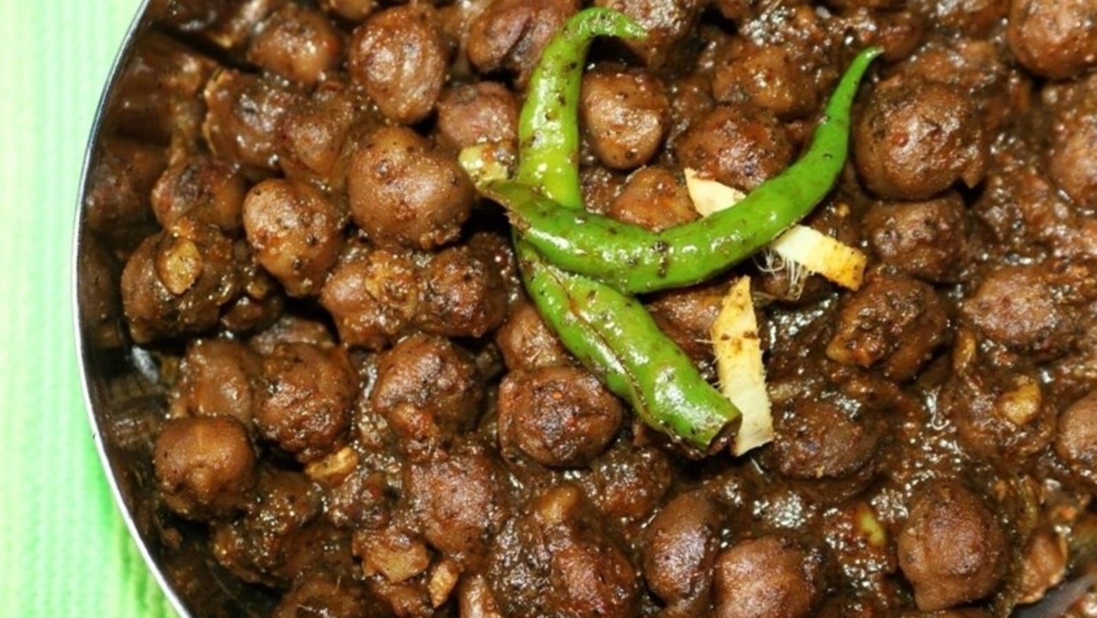 How to make your chhole super-delicious; know secret ingredients from ...